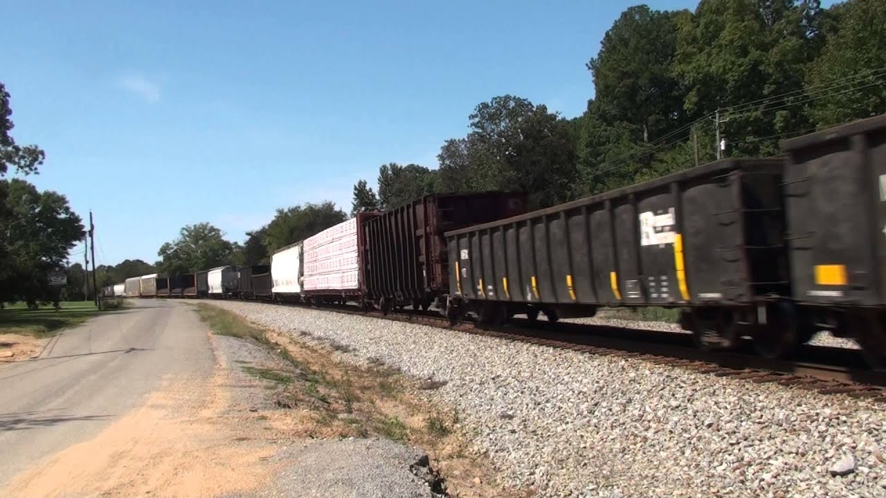 NS PR43C #4001 leads A50 at Springville, Alabama - YouTube