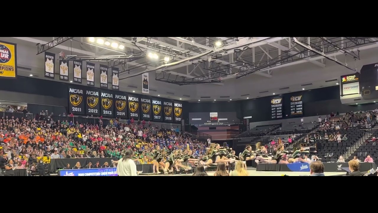 Langley Saxons Varsity Cheer at VHSL 6A state semi-finals - YouTube