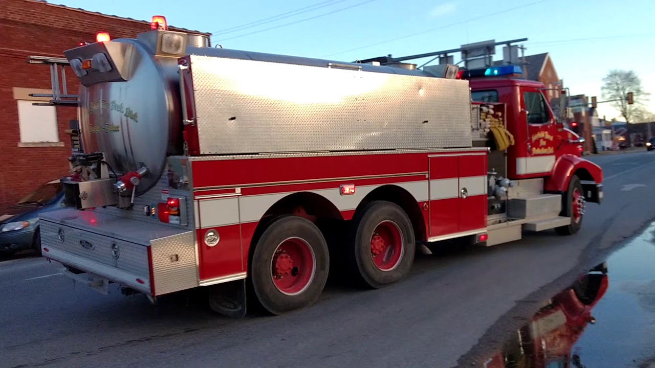 Fairfield Rural Fire Dept. Tanker 6 ( Air Horn & Q ) - YouTube