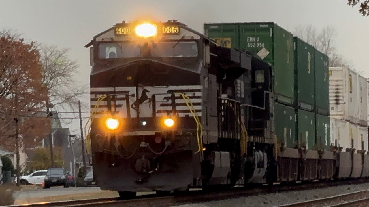 NS 4006 AC44C6M leads NS 28X through Manville NJ with an amazing Leslie RS5T horn! 11/10/2024 ...