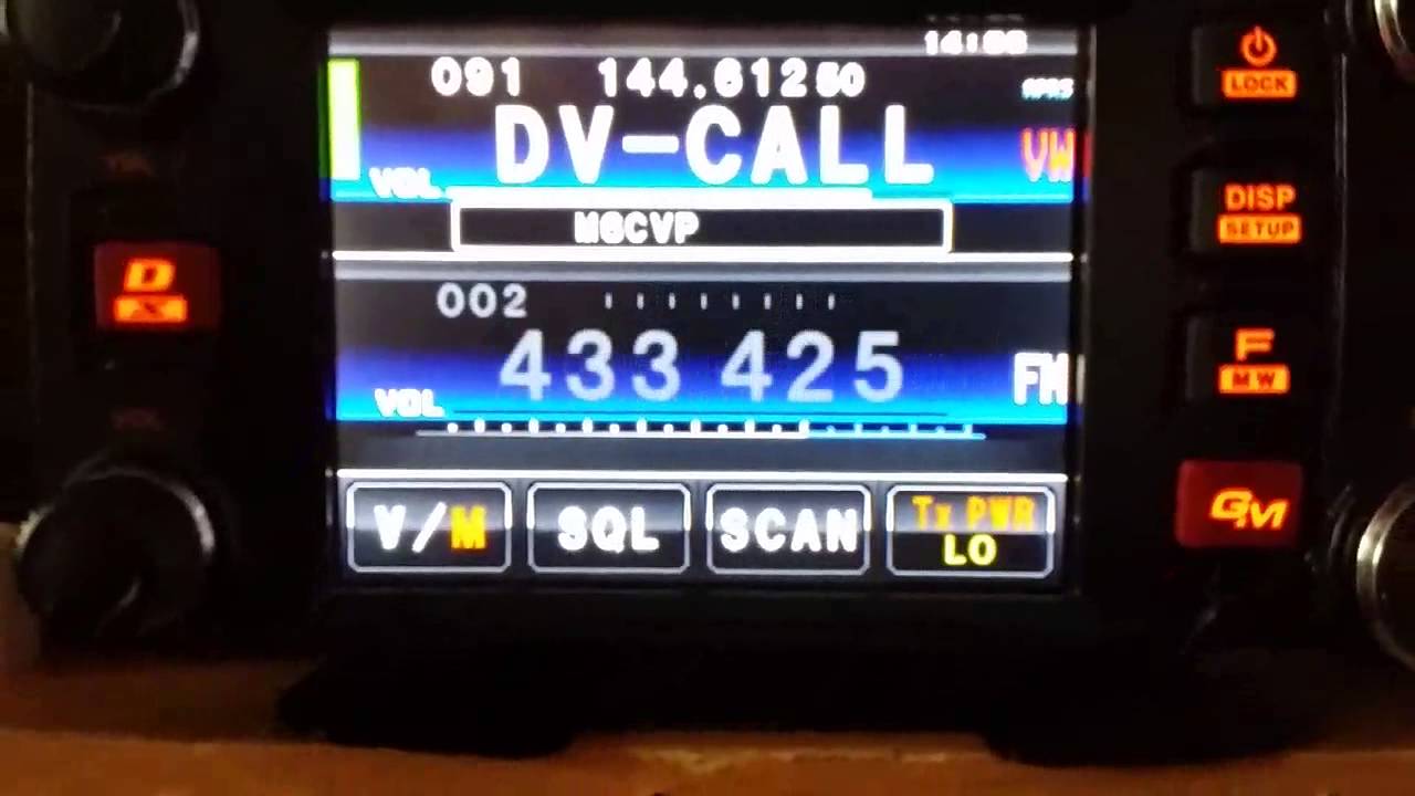 Yaesu 400d simplex digital qso with M6CVP/m.Analogue vs Digital - YouTube