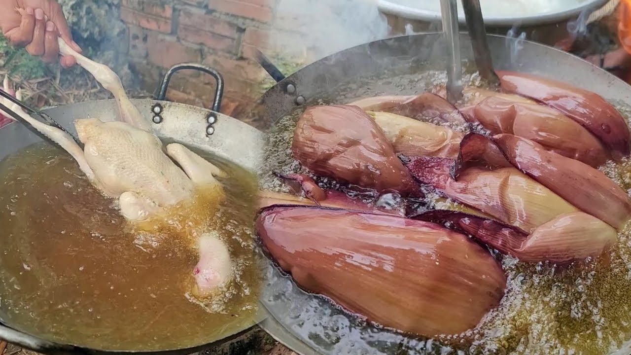 Country Style Deep Fried Flower Banana With Chicken Cook By Chef ...