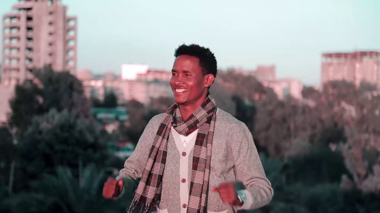 #ኪ_ብኪና_ኩሮና_ጫካኮ //ዘማሪ ሞገስ አማኑኤል// Singer Moges Amanuel #Moges_Amanuel ...