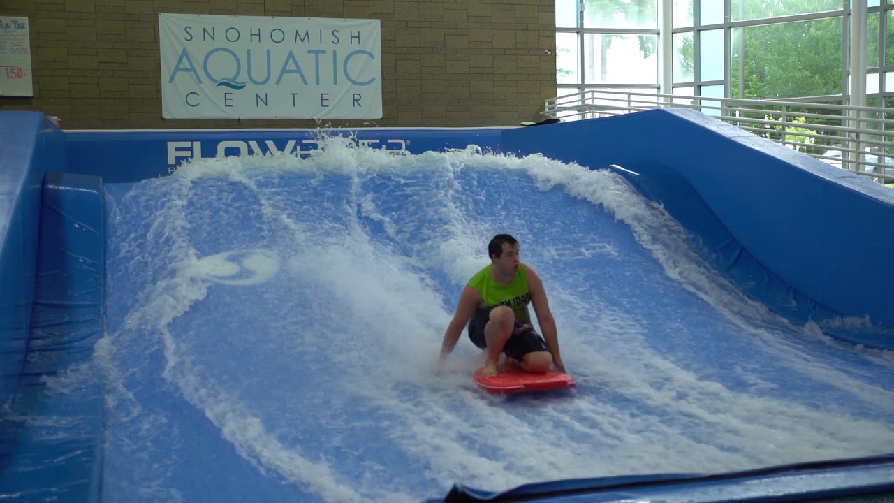 Adam Kenny practice run Snohomish Aquatic Center FlowRider FLOW Tour ...