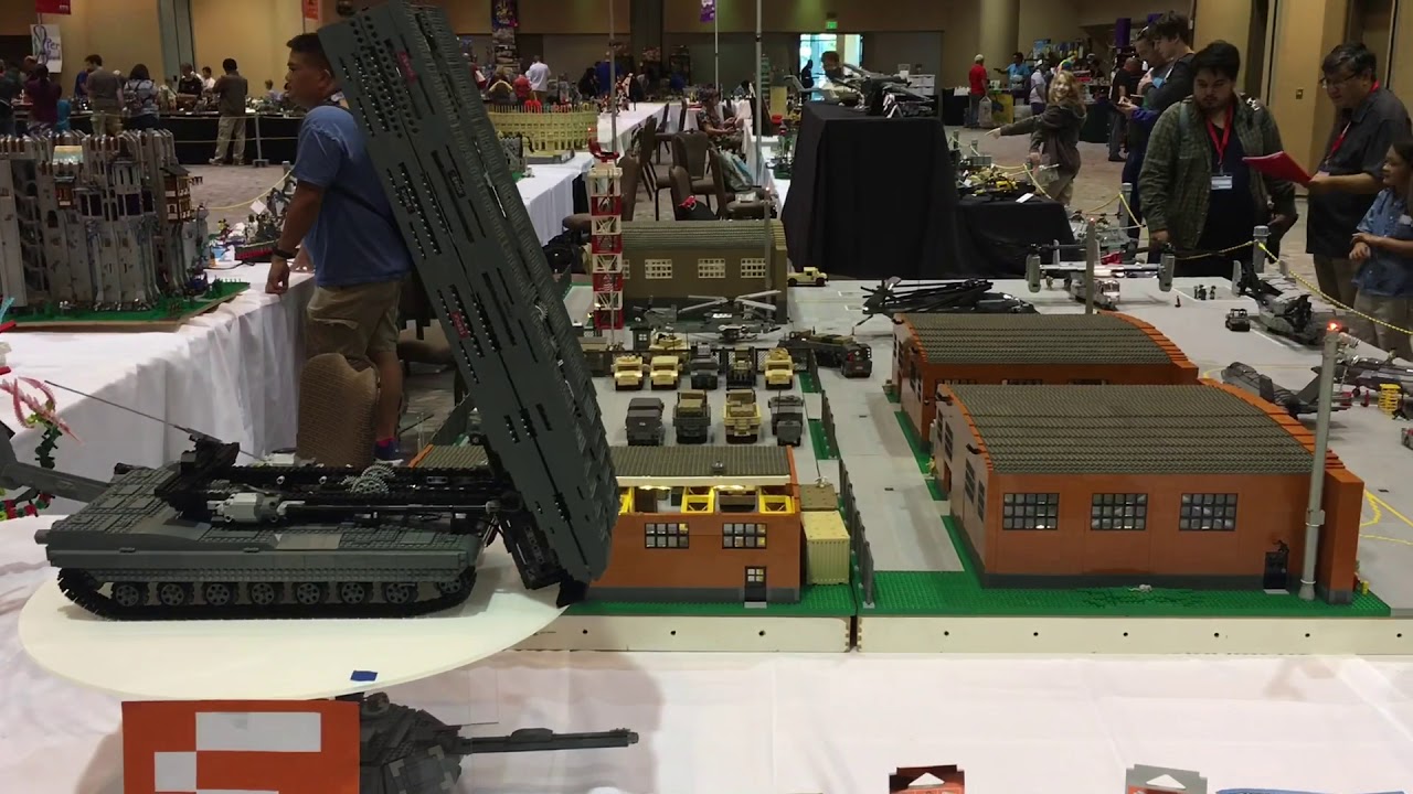 LEGO Bridge Layer Tank - Bricks By The Bay 2019 - YouTube
