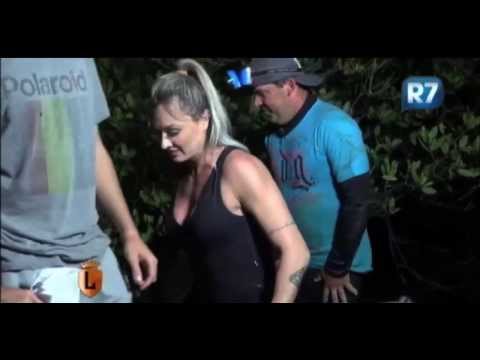 Legendários 21/02/2015 - Juju encara desafio de pegar jacarés