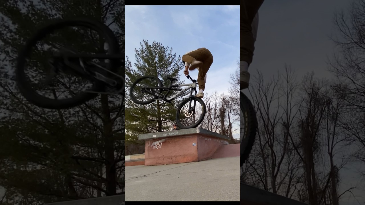 “FIRST DAY OUT” #drake #wakefield #trials - YouTube