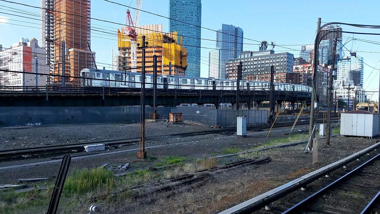 MTA R62A 7 Express - YouTube