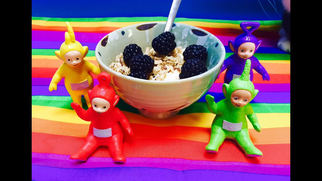 TELETUBBIES Toys and Yogurt Berry Breakfast!! - YouTube