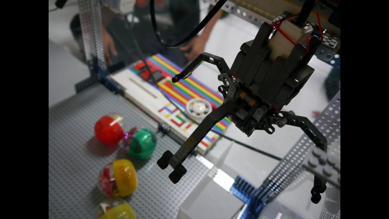 Lego EV3 Claw Machine by SYSHFE - YouTube