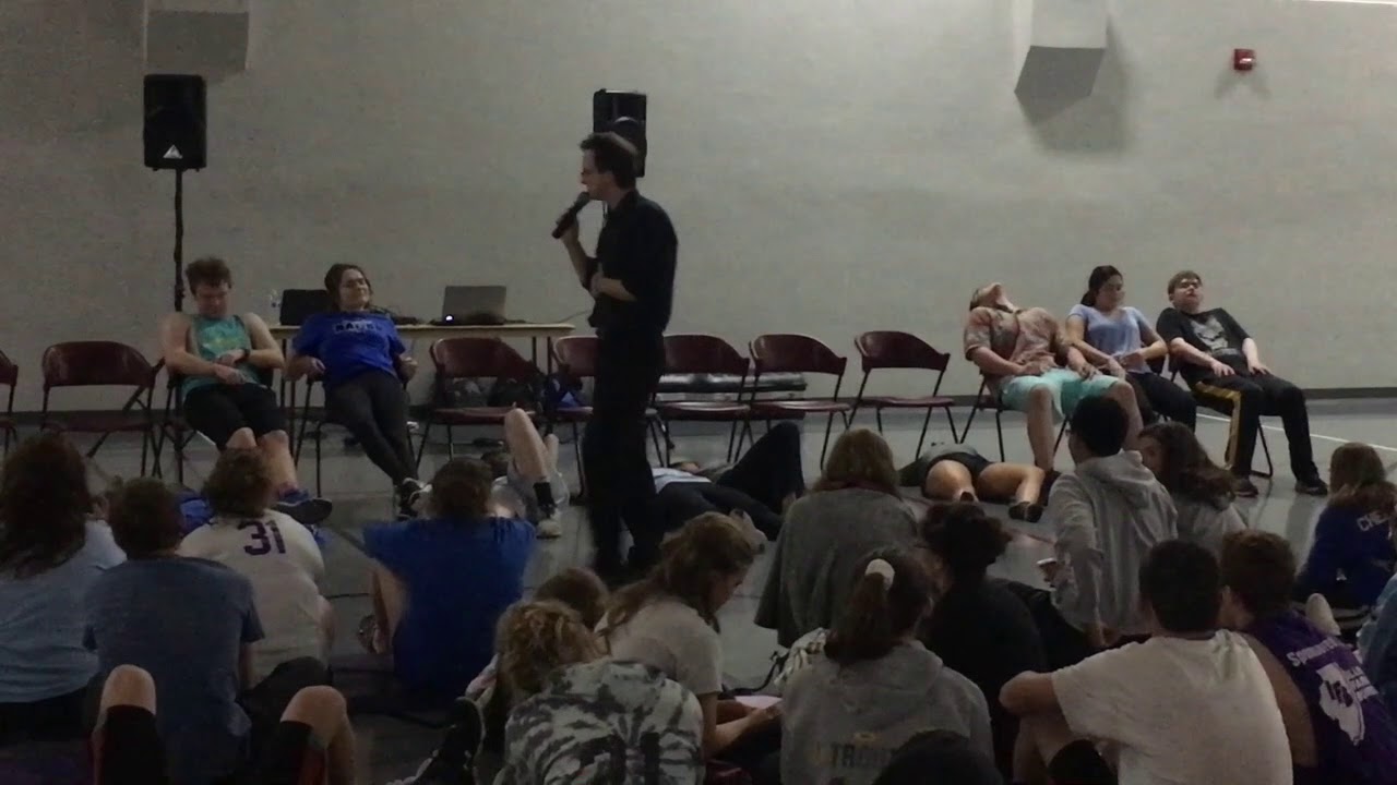 BPC After-Prom 2018 Hypnotist - YouTube