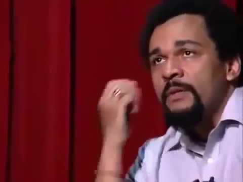 ▶ Dieudonné   Sketch sur le voile islamique