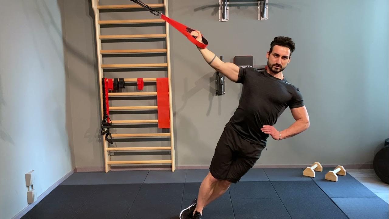 CURL CONCENTRATO LATERALE CON TRX MONOBRACCIO - YouTube