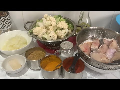 Cauliflower recipe | Cauliflower with Fish Curry | Fish with ...