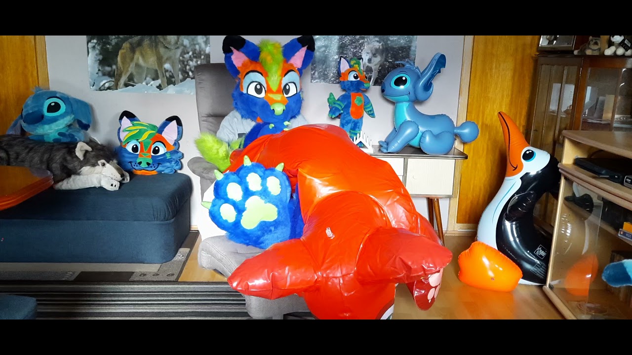 Inflatableworld Fox inflation - YouTube
