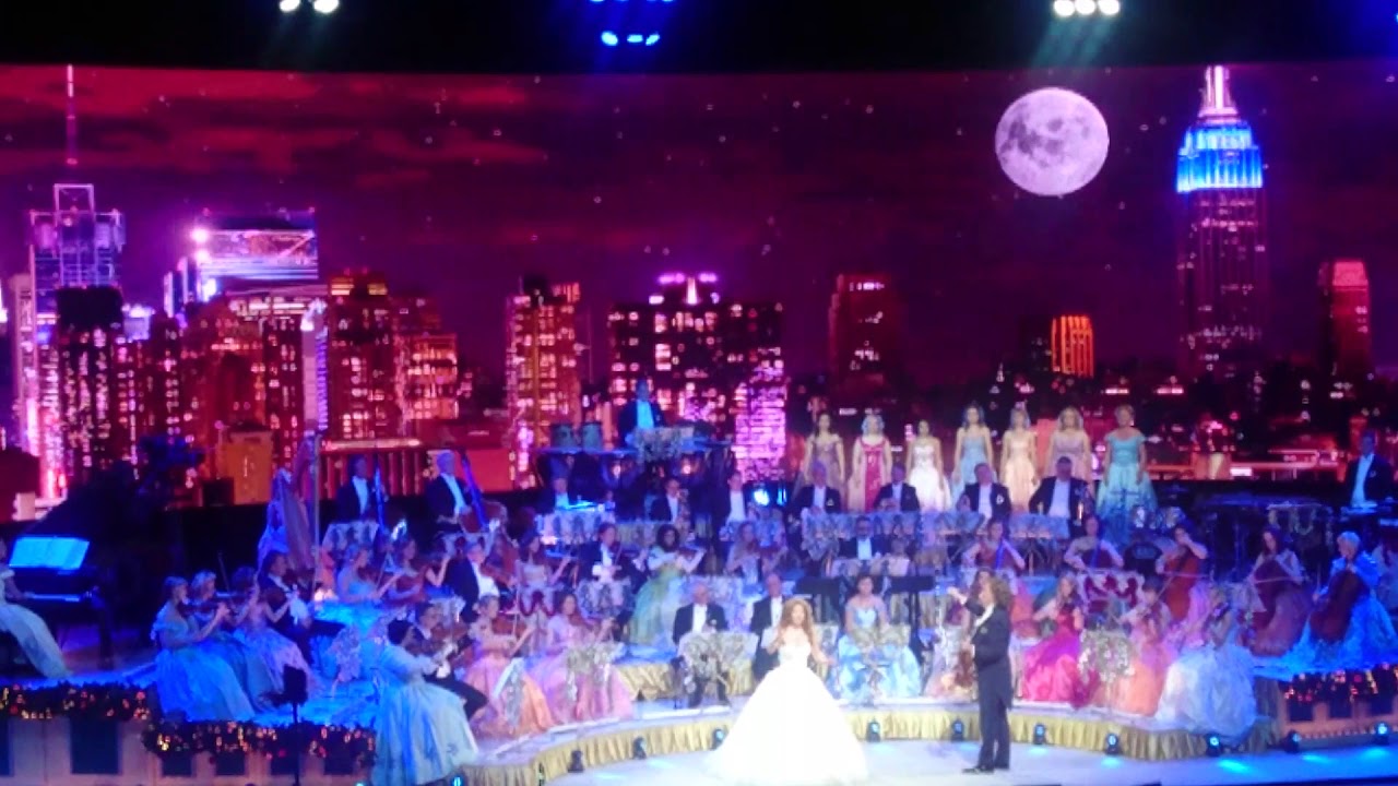 Anna Majchrzak sings Memory from Cats musical with Andre Rieu & his ...