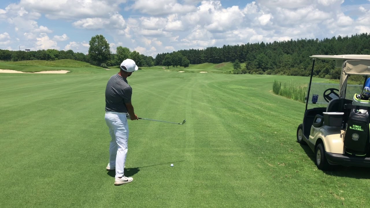 Golf Course Vlog: Quick 3-Hole Round on the Judge - YouTube