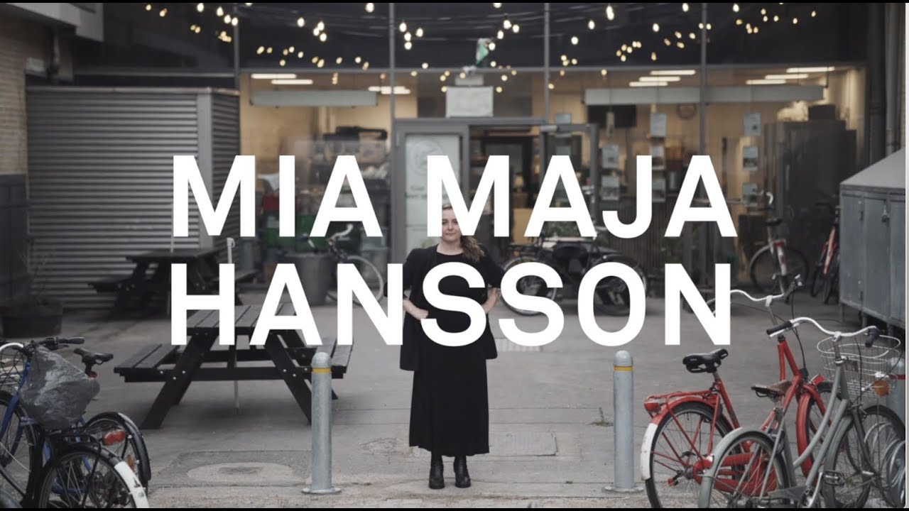 Mød jurymedlem Mia Maja Hansson - YouTube