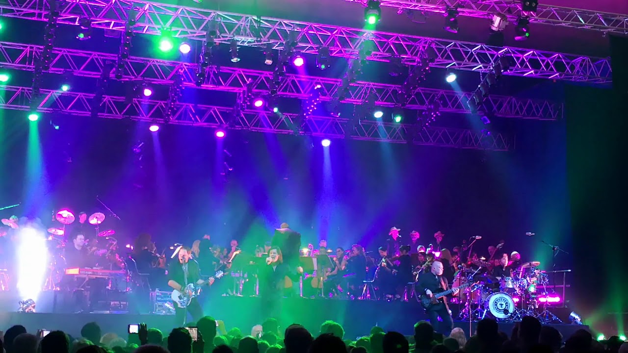 Bounce & Orchestra The Bon Jovi Symphony ,, In These Arms" - YouTube