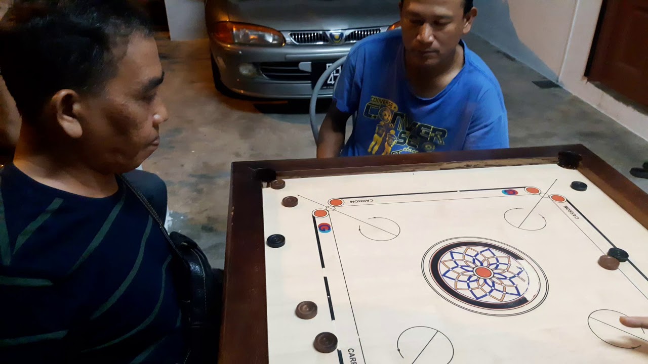 Permainan carrom @part 1 di kg rantau panjang bt 4 kapar - YouTube