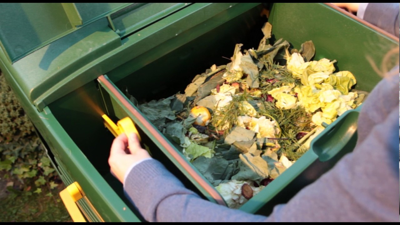 Juwel Composter Aero Plus 6000 Demo - YouTube
