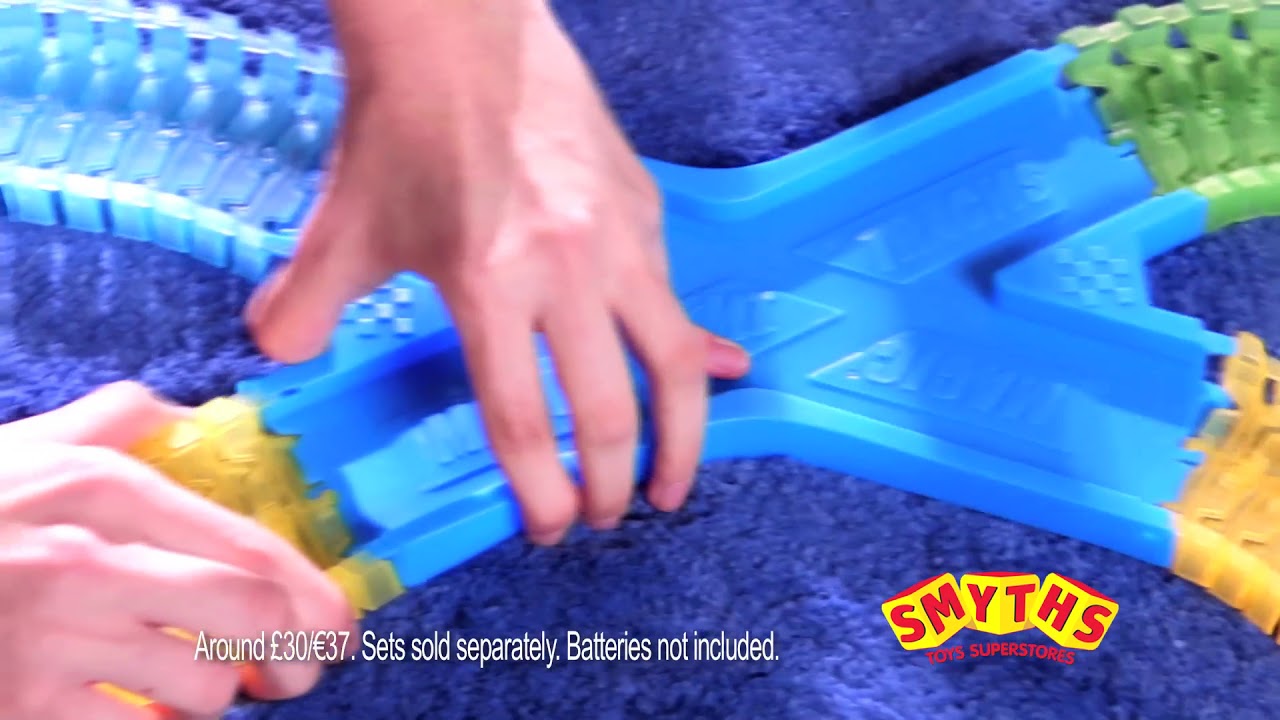 Magic Tracks Crash Set TV Advert - YouTube