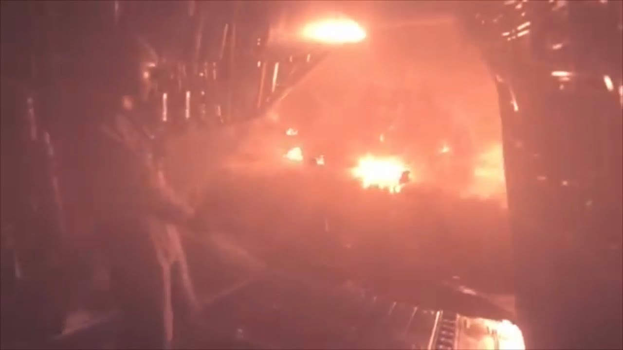 Modern Warfare nuke scene but it has the perfect music for it - YouTube