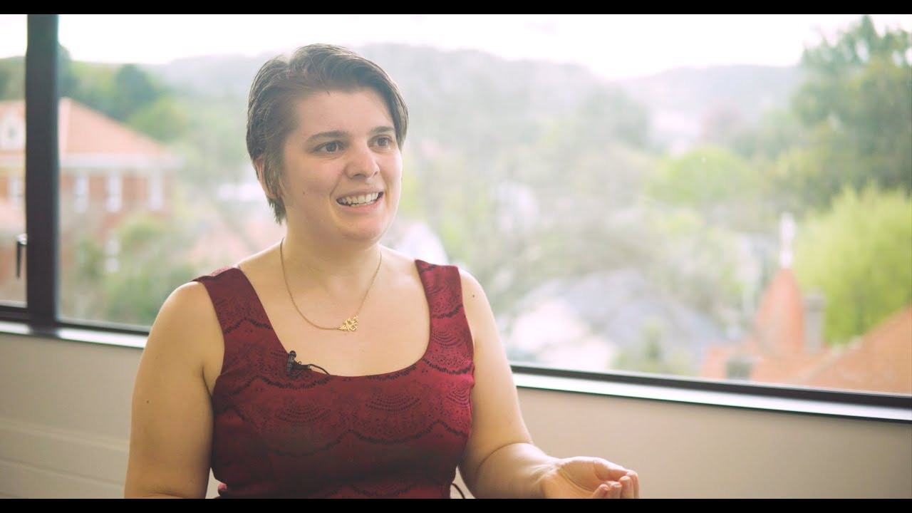 Petra Fersterer: Clever maths tricks breaking open the quantum world ...