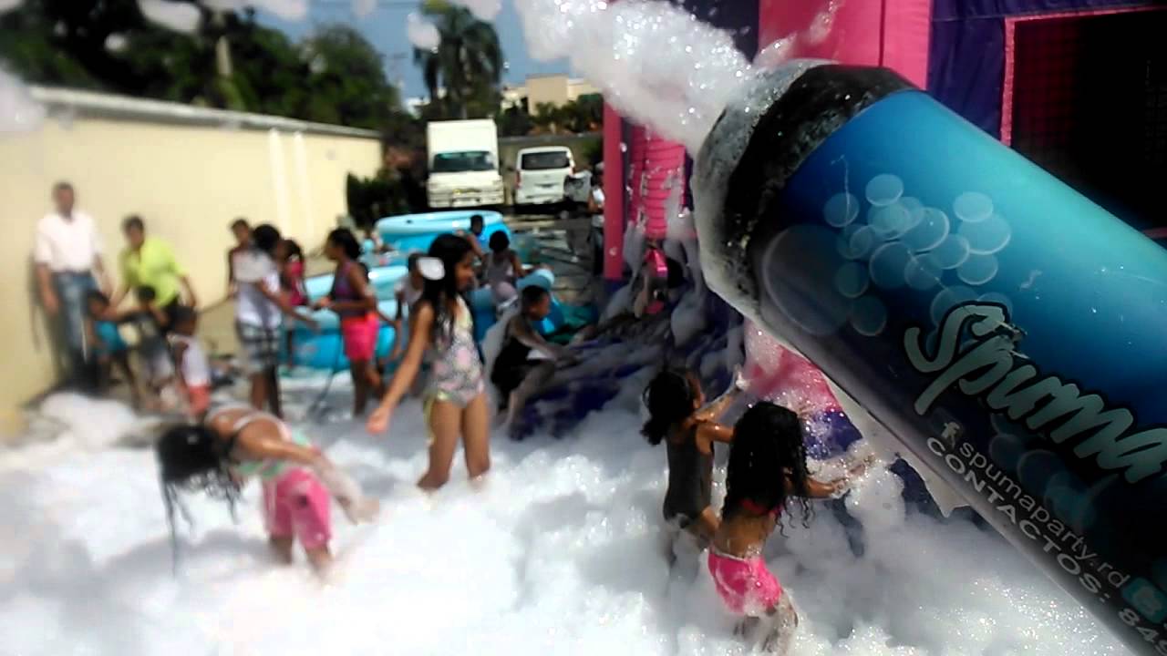 Fiesta de espuma infantil puchi fiesta - YouTube