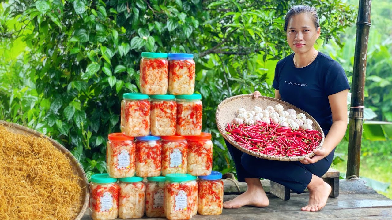 Going to the Market to Sell Super Spicy Chili Bamboo Shoots ...