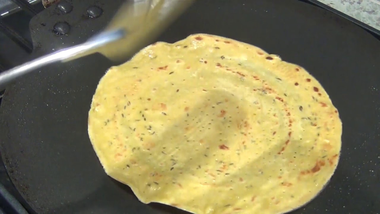 Besan Ka Puda Cheela (Gram Flour Dosa) - YouTube