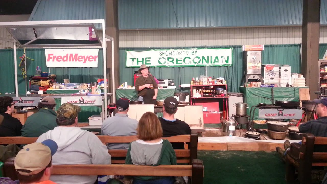 Cee Dub cooking at the sportsmans show. - YouTube