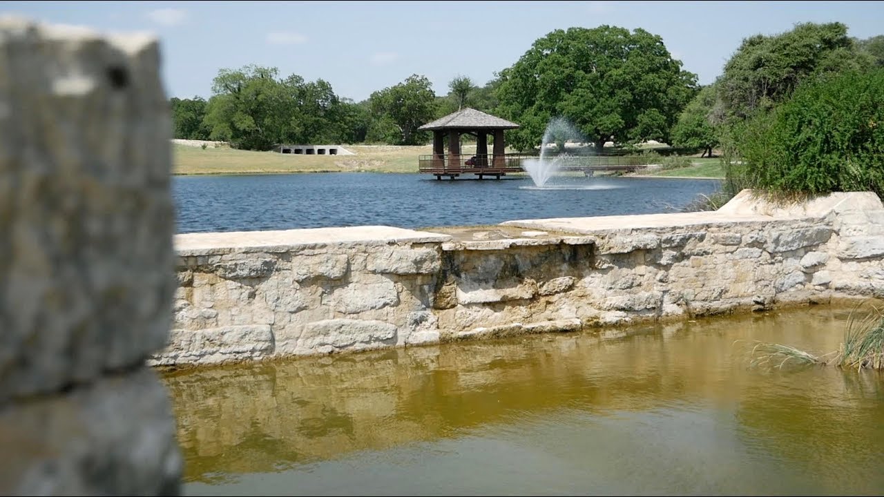 Garey park in Georgetown Texas - YouTube