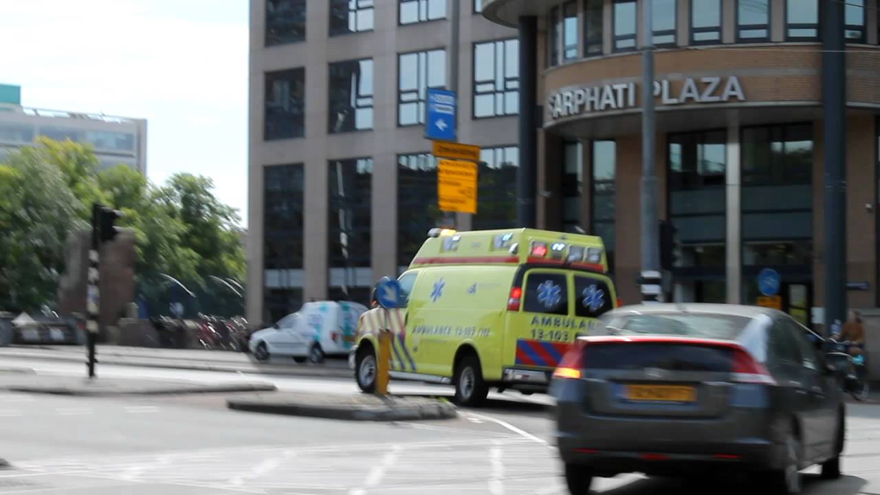 A1 Ambulance 13-103 Naar Gelderlandplein Amsterdam - YouTube