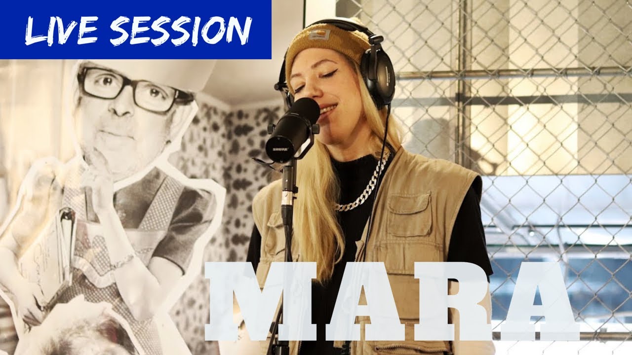 MARA | LIVE "Marave" @ Gimmic - YouTube
