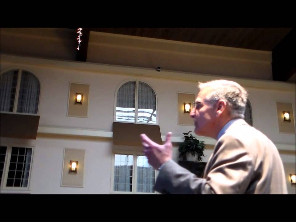 Joel Naroff Economist on the Workforce and Gas Pipelines 2014 - YouTube