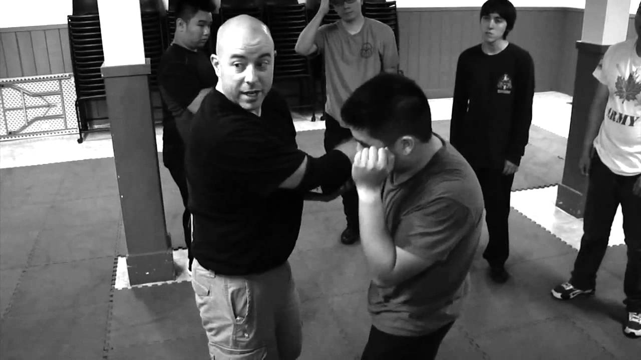 Combatives Training Demonstration w Dan Rheaume HD - YouTube