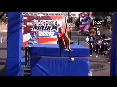 Chris Delfin at the 2009 Qualifiers | American Ninja Warrior - YouTube