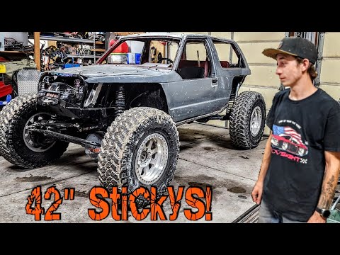 StuBlazer gets 42s and 20 inch raceline beadlocks! - YouTube