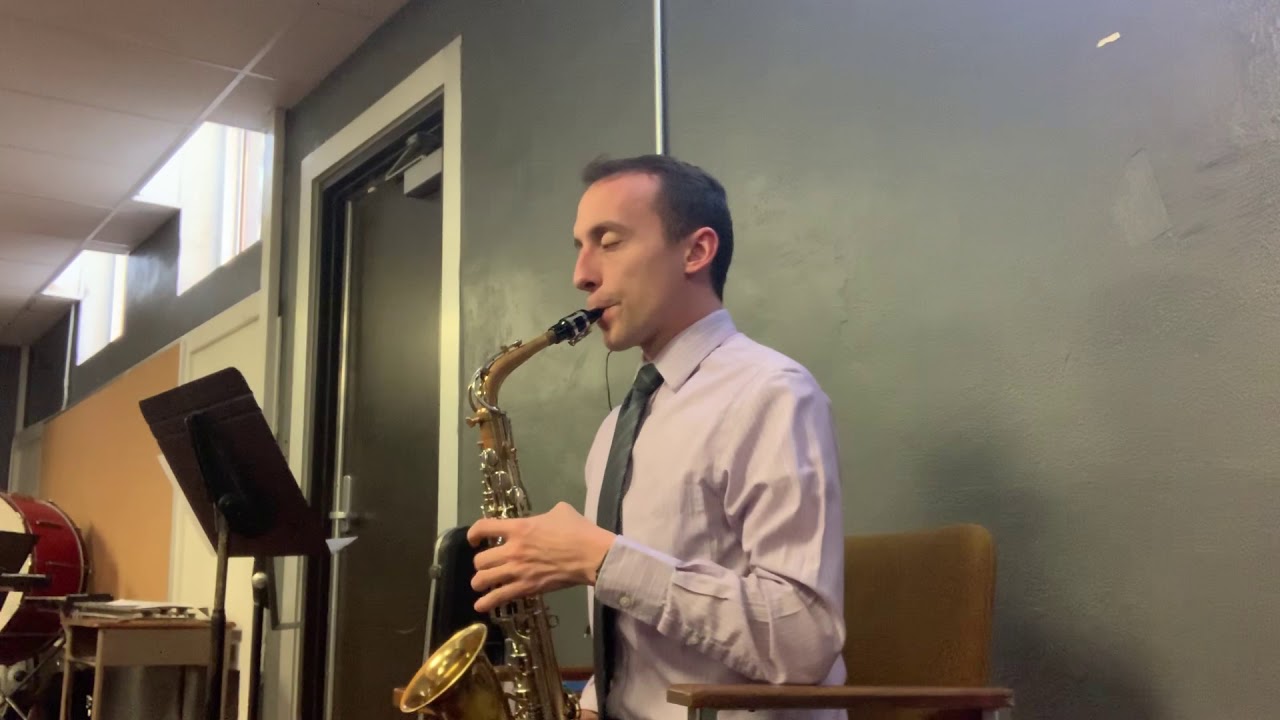 When The Saints Go Marching In alto sax part guide - YouTube