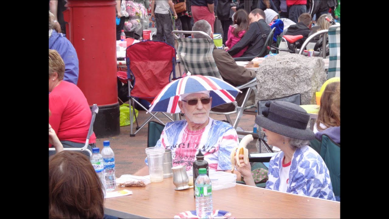 Botley village Diamond Jubilee celebration - YouTube