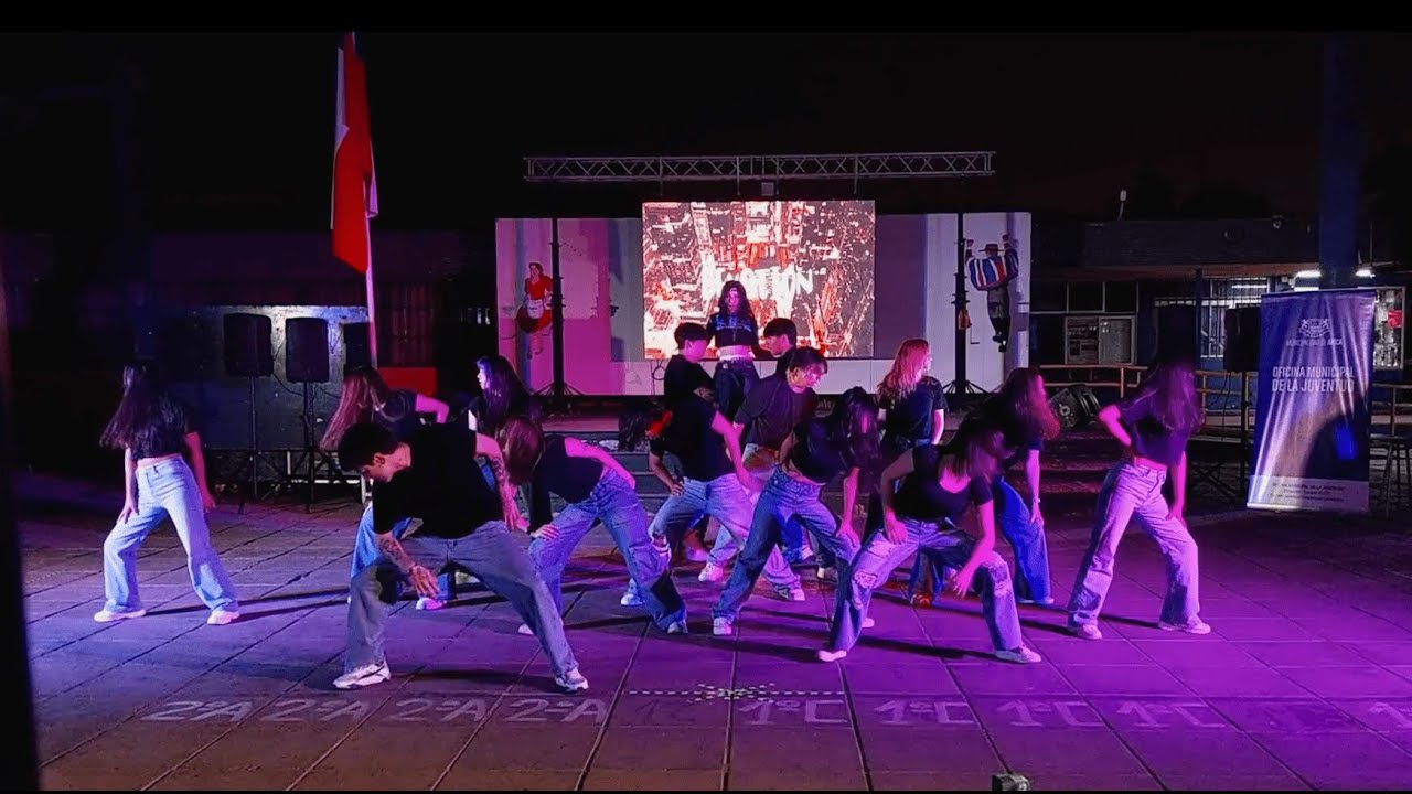 [BAKSU SHOW PT.2] PRESENTACIÓN ~ NAYEON - ABCD by JAVI (DEVOTION) - YouTube
