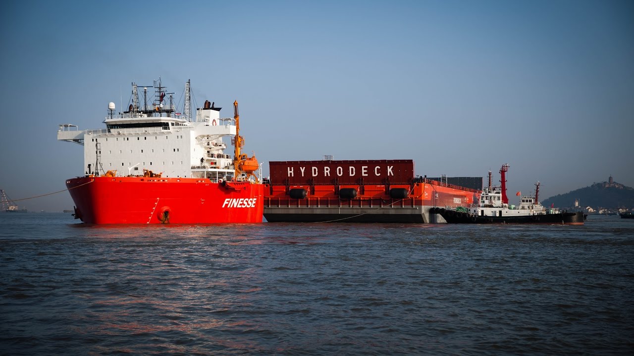 Dockwise Finesse - Ichthys MOFTP Hydro Deck Transport - YouTube