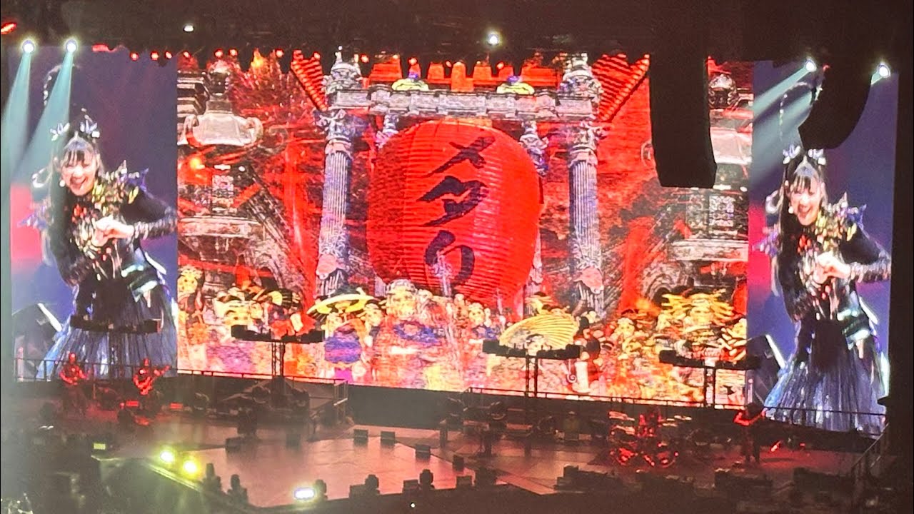 BABYMETAL- METALI Live O2 arena London || Uk and Europe Tour 2025 - YouTube