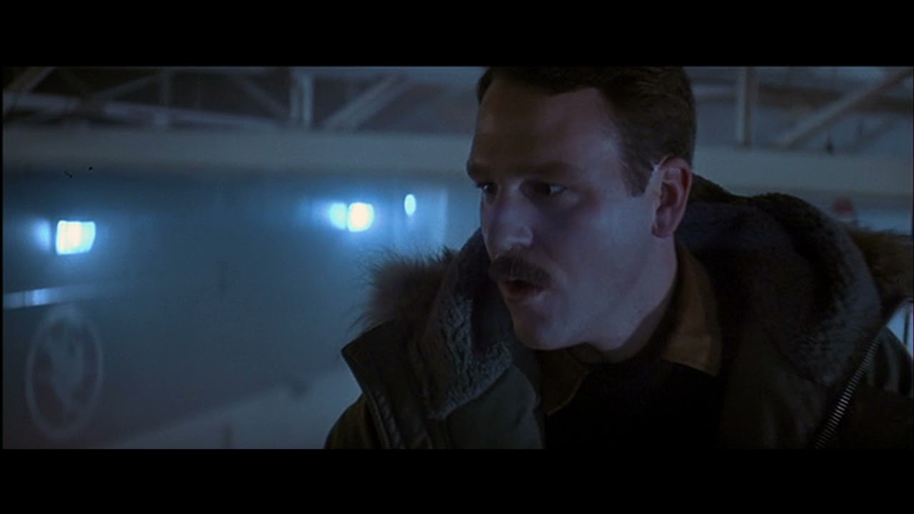 Die Hard 2 Die Harder (1990) - Airport Baggage Area Shootout Scene Part ...