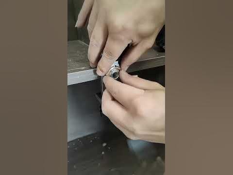 Professional hole punch - YouTube