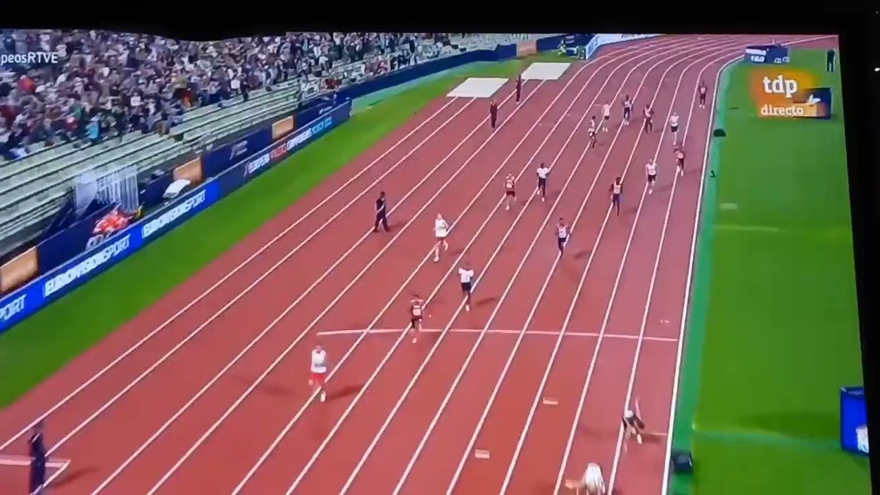 Final relevos 4x100 masculinos. Récord de los campeonatos para Gran ...