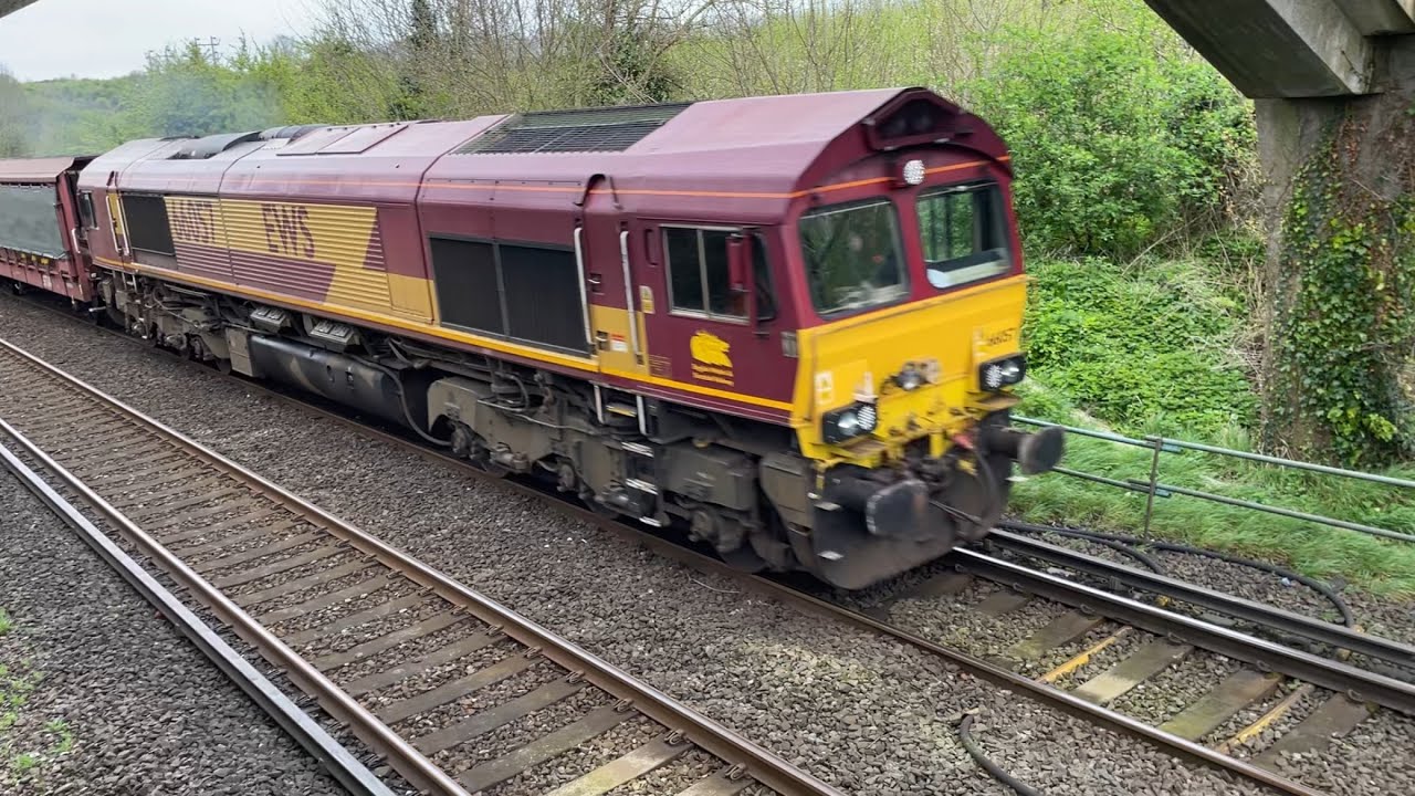 Class 66 | 66057 | DB Cargo UK - EWS Livery - YouTube