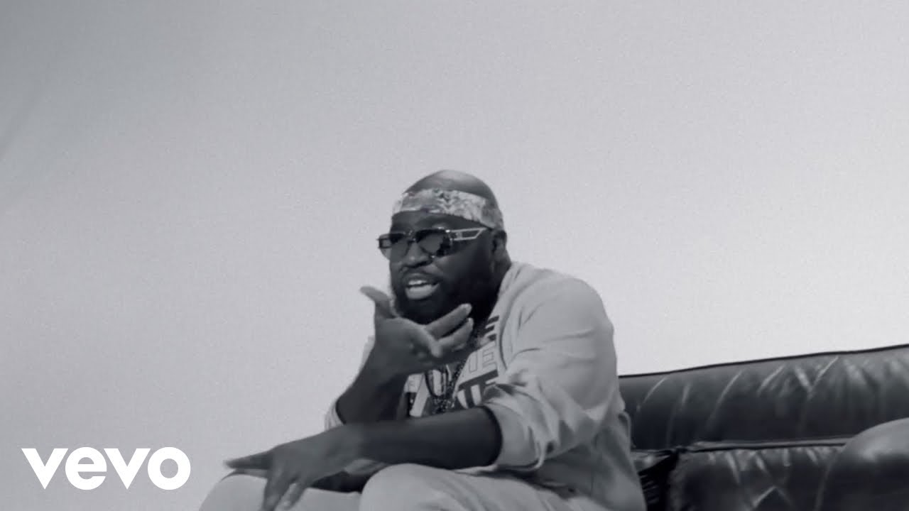 Brinson - Attack On Titan Freestyle - YouTube