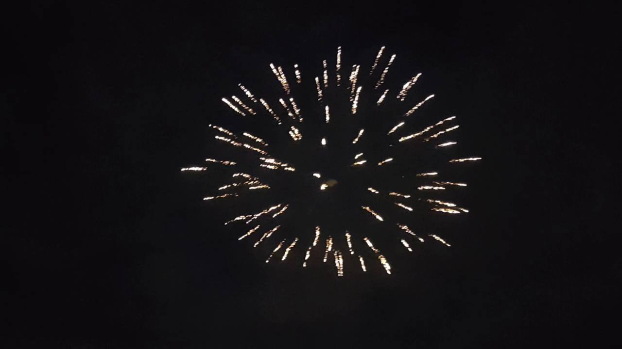 Ride the Lightning - Bada Boom Fireworks @ King of BOOM Fireworks - YouTube